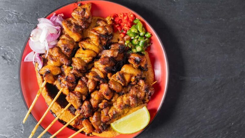 London: Southeast Asian Cuisine Cooking Class with Wine - Setting the Scene: What a Typical Class Looks Like