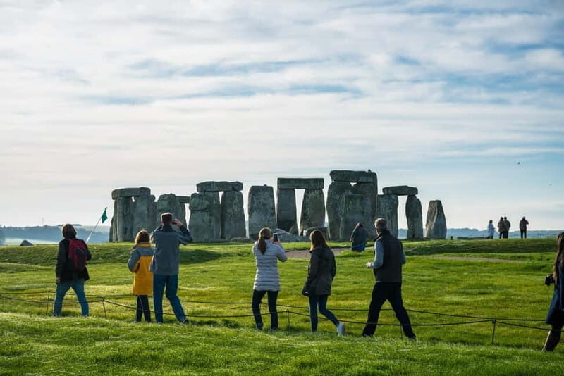 London: Stonehenge and Bath Guided Full-Day Tour - Introduction: The Tour That Combines Mystique and Charm