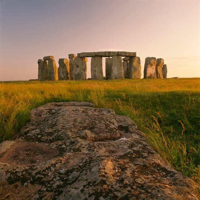 London: Stonehenge, Glastonbury & Avebury Small Group Tour - The Guides: Knowledge and Approachability
