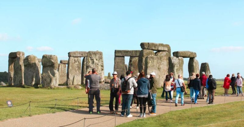 London: Stonehenge, Windsor, and Bath Day Trip by Bus - A Practical Breakdown of the Experience