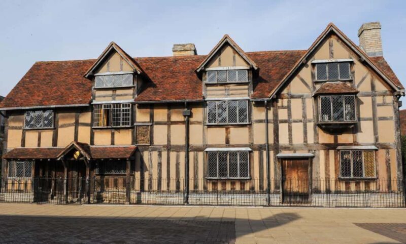 London: Stratford-upon-Avon & Warwick Castle Day Tour - Who Will Benefit Most?