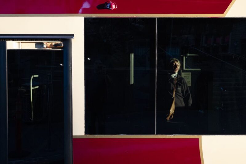 London Street Photography Workshop - Focus on Composition and Safety