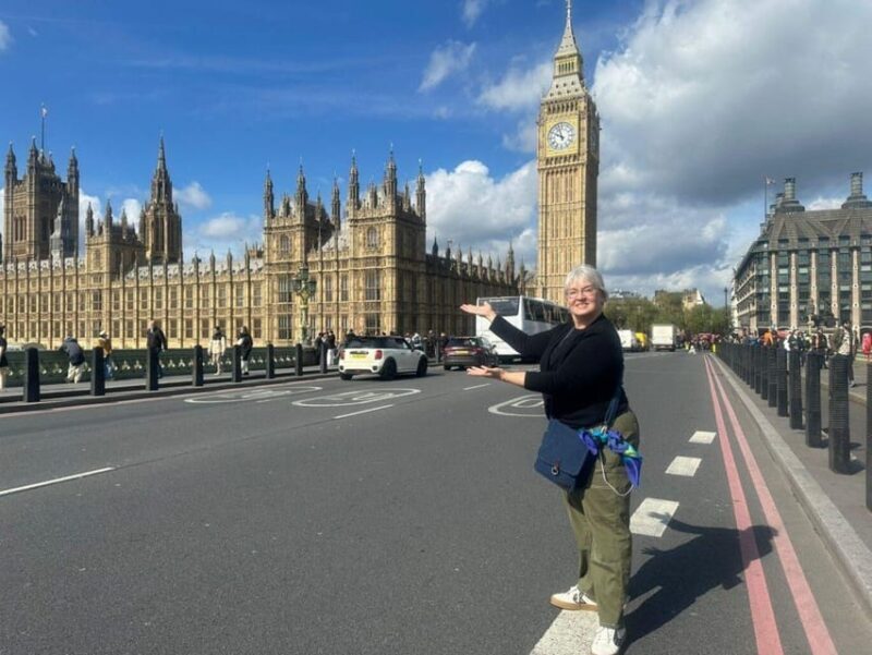 London: Taxi 50+ Sights Private Tour & Thames River Cruise - FAQs