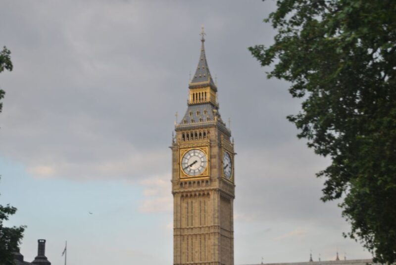 London: Thames Cruise to Greenwich with Private Guide - Logistical Considerations
