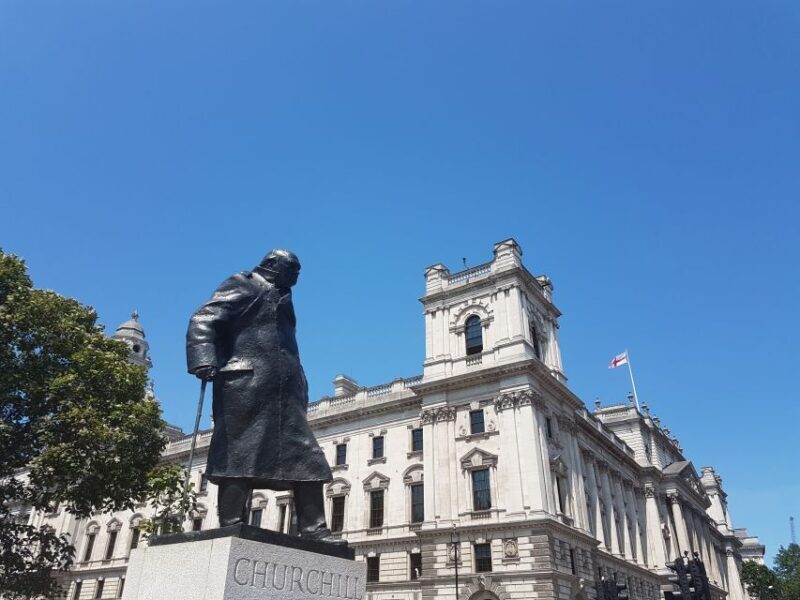 London: Thames River Cruise and 3-Hour Westminster Tour - Key Points