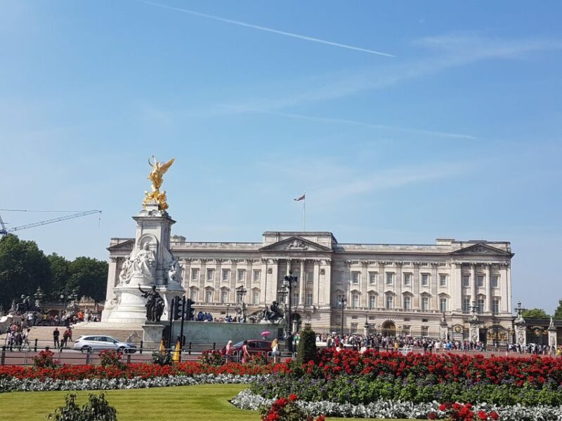 London: The Crown British Royalty Walking Tour - FAQ