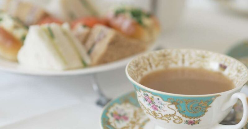 London: Three Palaces Walk & Tea at Kensington Palace - Introduction