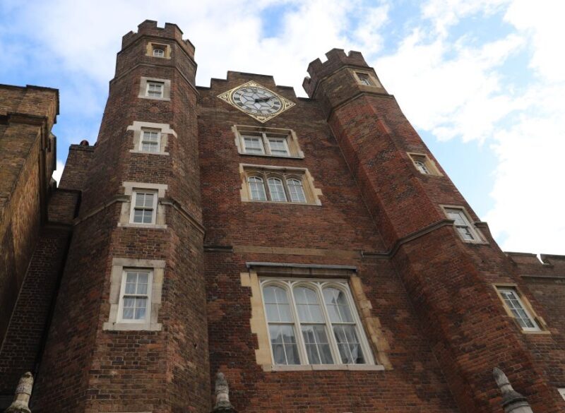 London: Three Palaces Walk & Tea at Kensington Palace - The Royal Parks and the Royal Albert Hall