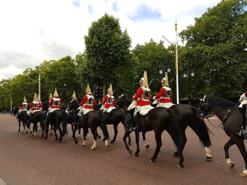 London: Top 30 Sights Tour and Sherlock Holmes Museum - Exploring Londons Top Sights in 4 Hours