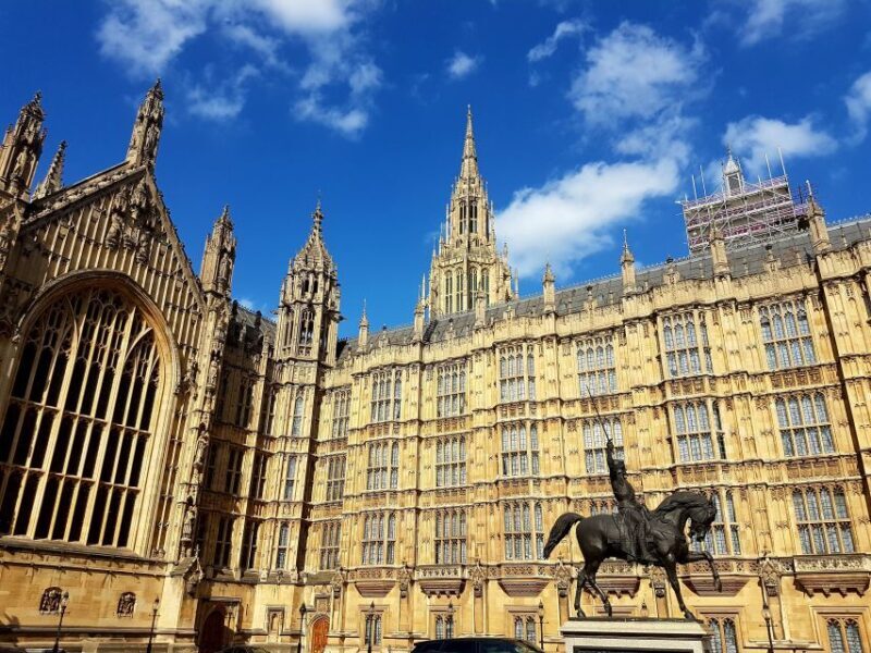 London: Top 30 Sights Walking Tour and London Dungeon Entry - What to Expect and Practical Tips