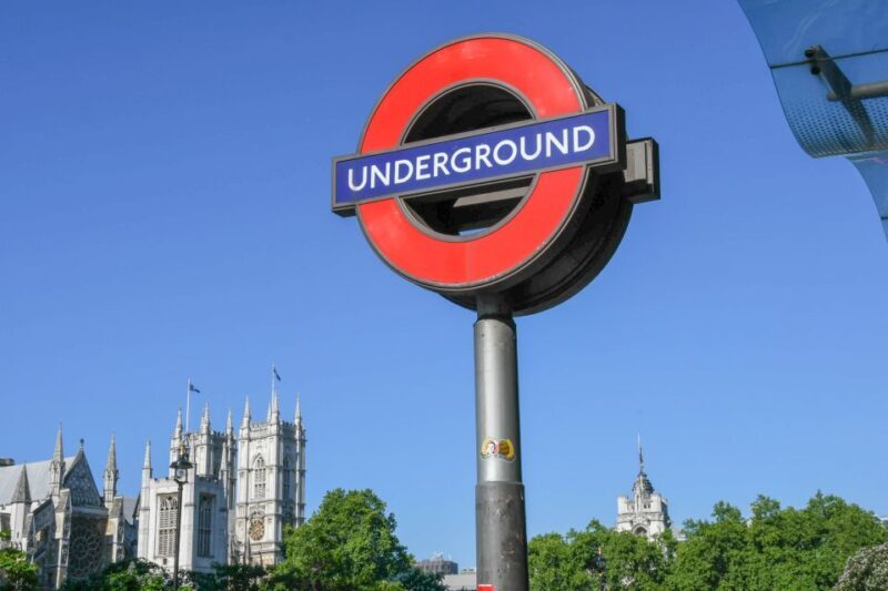 London: Top 30 Sights Walking Tour & St Pauls Cathedral - FAQ