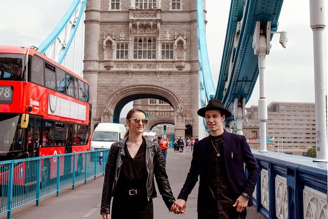 London Tower Bridge PRIVATE professional photoshoot - 120min - Value and Cost Considerations