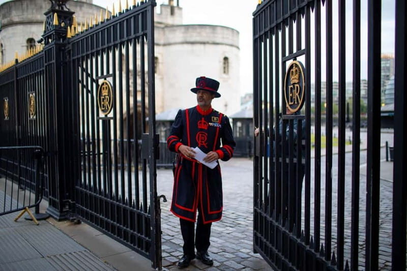 London: Tower of London After Hours Tour and Key Ceremony - The Value of the Experience