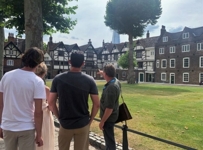 London: Tower of London Guided Tour with Boat Ride - FAQs