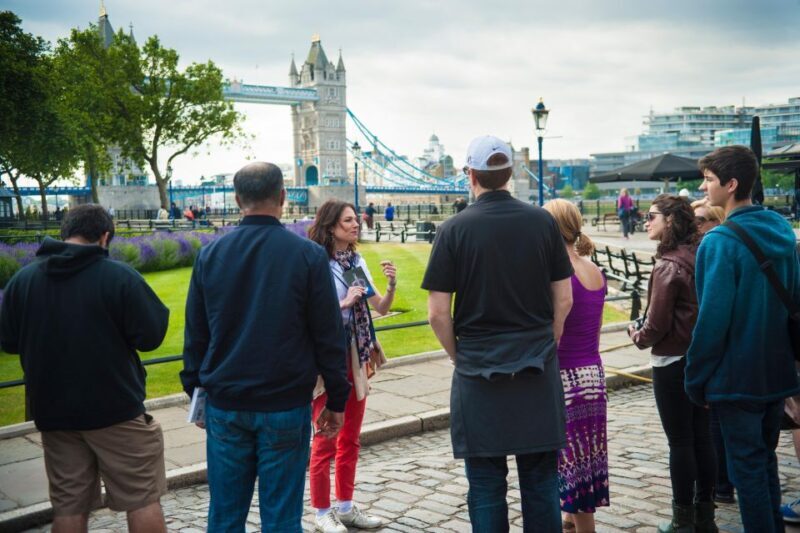 London: Tower of London, Thames Boat & Changing of the Guard - The Sum Up