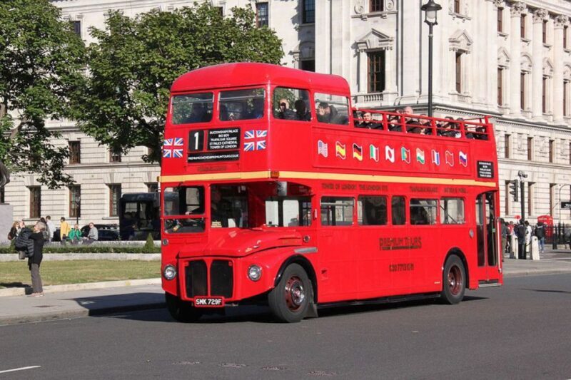 London Vintage Bus Tour, Thames Cruise, Fish & Chips - FAQ