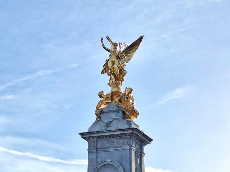 London Walking Tour: Buckingham Palace to Big Ben in 2 hours - Authenticity and Authentic Experiences