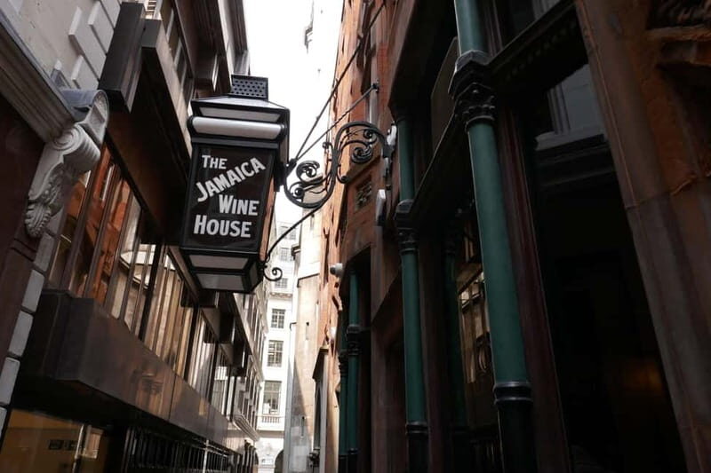 London: Walking Tour of the Secret Square Mile - Exploring Hidden Corners & Unique Sights