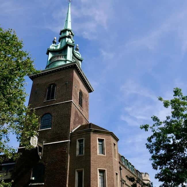London: Walking Tour of the Secret Square Mile - The Value of a Guided Experience