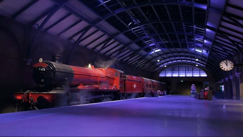 London: Warner Bros. Studio Tour with Transfer - Key Points