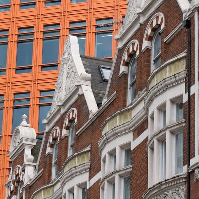 London: West End Photography Walking Tour with Guide - Exploring the West End Through the Lens: A Photo Walking Tour in London