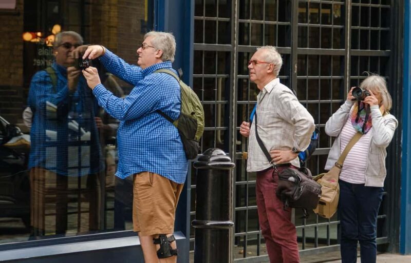 London: West End Photography Walking Tour with Guide - Practical Details: What Travelers Need to Know