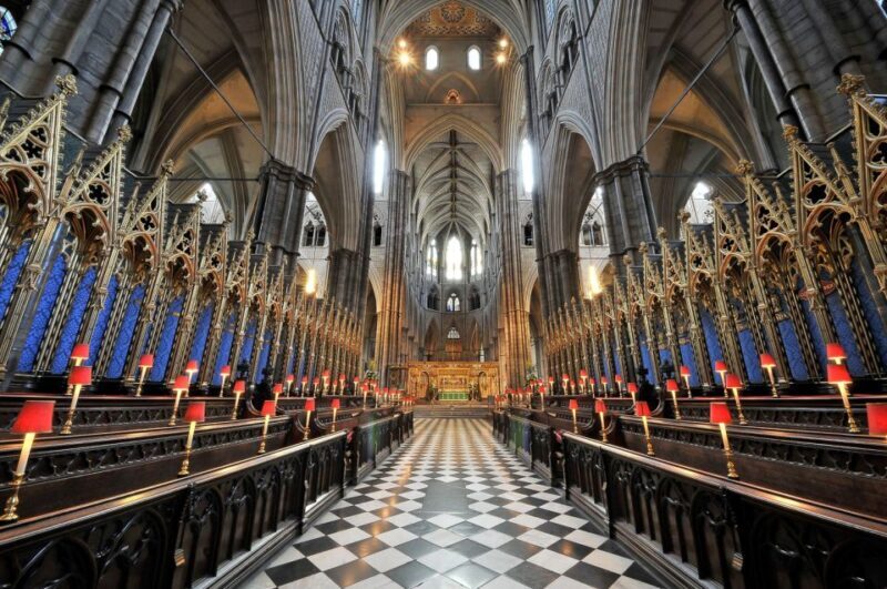 London: Westminster Abbey Entrance Ticket - Unveiling Westminster Abbey: A Walk Through Over a Thousand Years of History
