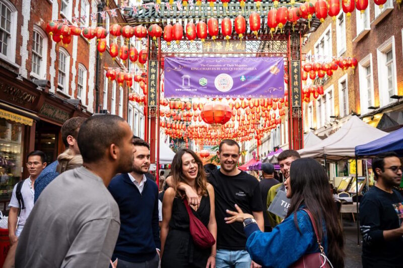London's Best Bites: Soho & Chinatown Food Tour - Food, History, and Atmosphere: What You Can Expect