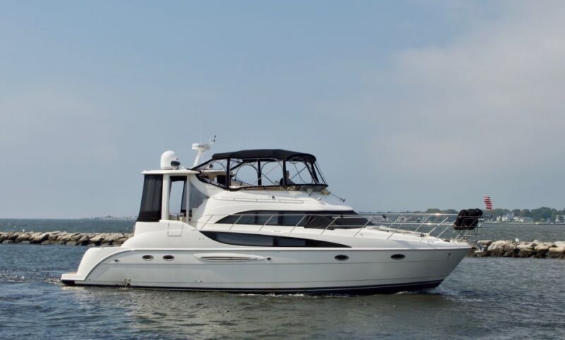 Long Island: Yacht Charters, Location: Port Jefferson Harbor - What’s Included and What’s Not