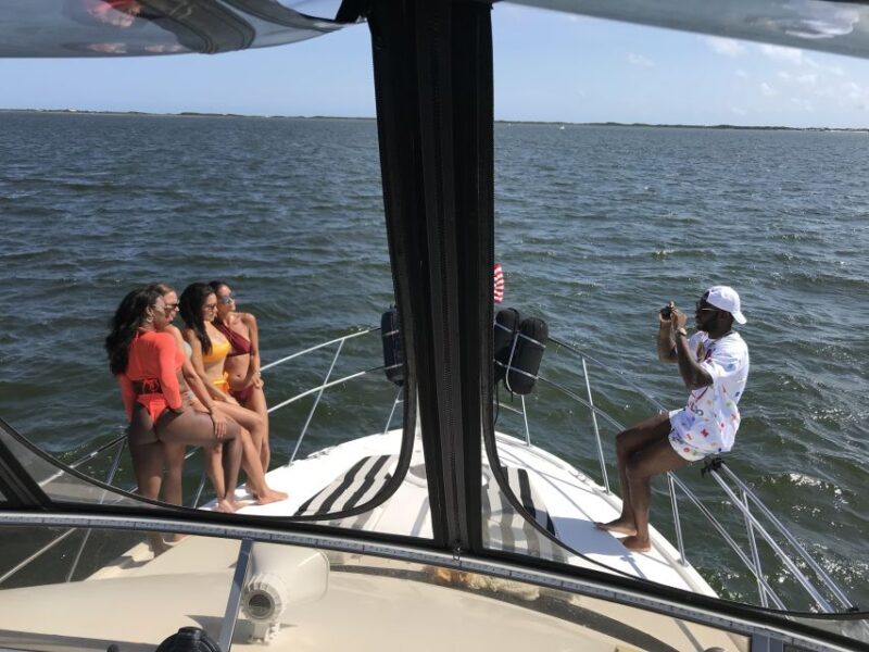 Long Island: Yacht Charters, Location: Port Jefferson Harbor - Who Will Love This Experience?