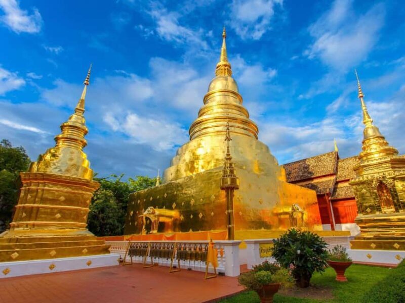 Long Neck Village, Silver Temple & Chiang Mai Top Sites - Transportation and Practical Aspects