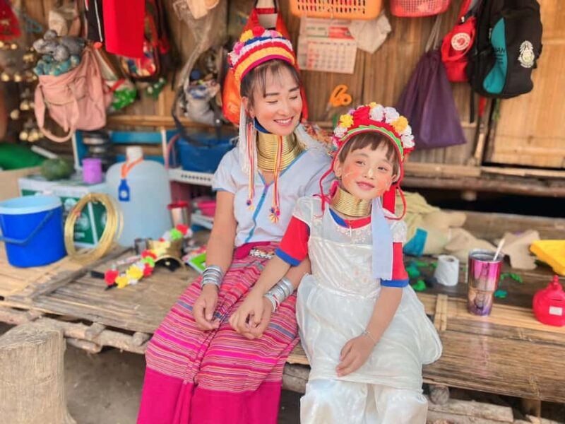 Long Neck Village, Silver Temple & Chiang Mai Top Sites - FAQ