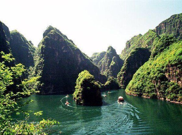 Longqing Gorge Self- Guide Day Trip with English Speaking Driver Service - Key Points