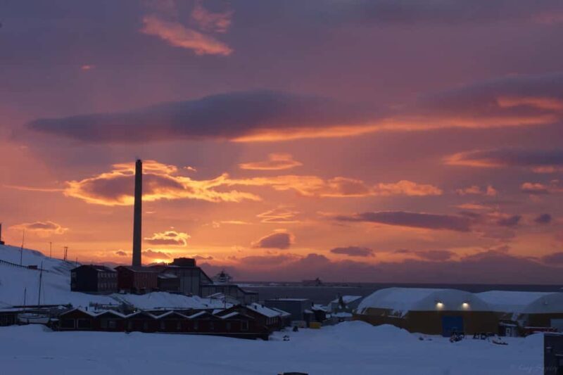 Longyearbyen: Polar Night Arctic Ocean Swim & Sauna - An In-Depth Look at the Tour Experience