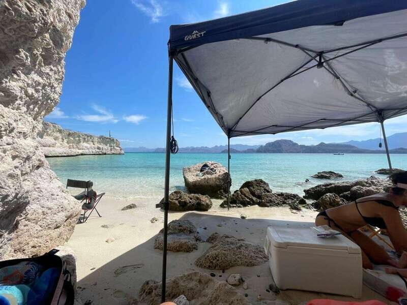 Loreto: Speedboat Tour with Swimming, Snorkeling and Picnic - Snorkeling in Baja’s Underwater Wonderworld