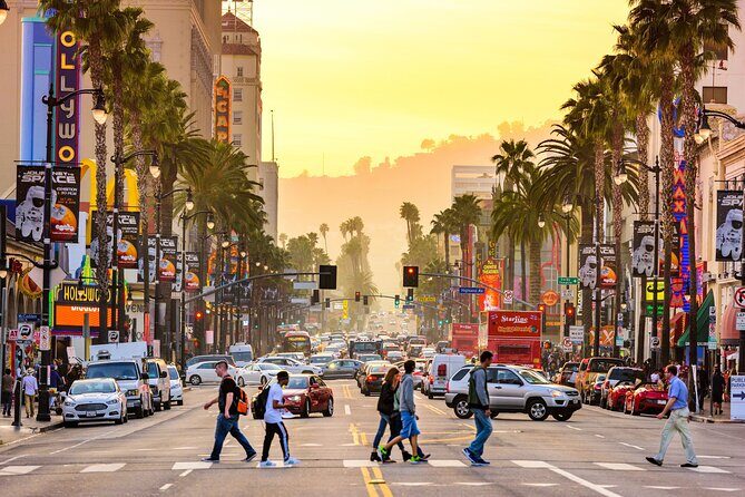 Los Angeles: Celebrity Homes and Iconic Landmarks Tour - How Does It Compare?