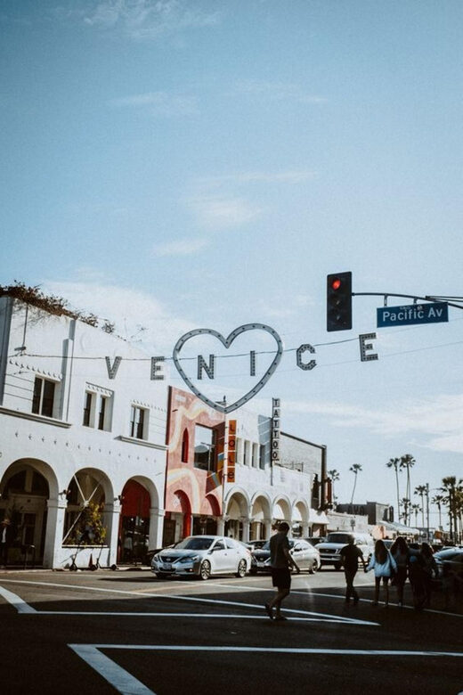 Los Angeles : Downtown Walking Tour With A Guide - Who Will Appreciate This Tour?