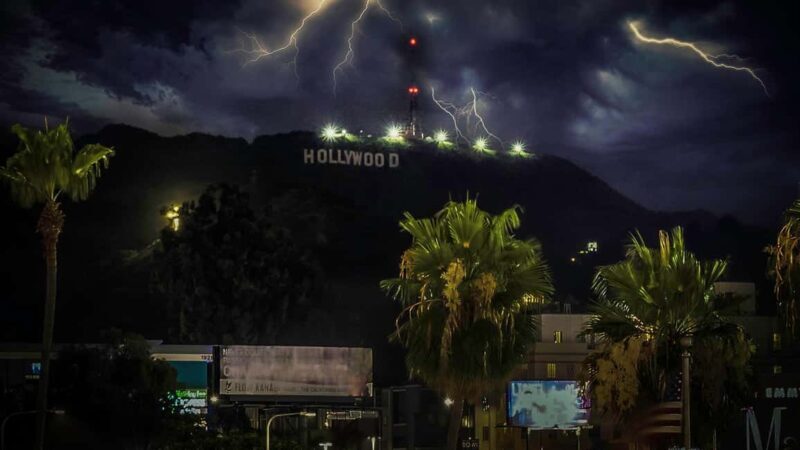 Los Angeles: Haunted LA: Ghostly Encounters Flashlight Tour - Who Is This Tour Best For?