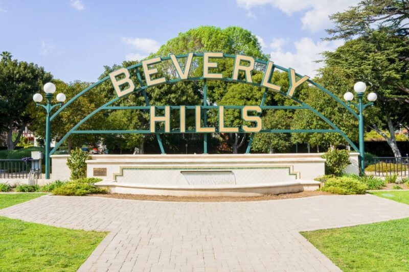 Los Angeles: Hollywood & Celebrity Homes Open-Air Bus Tour - FAQs