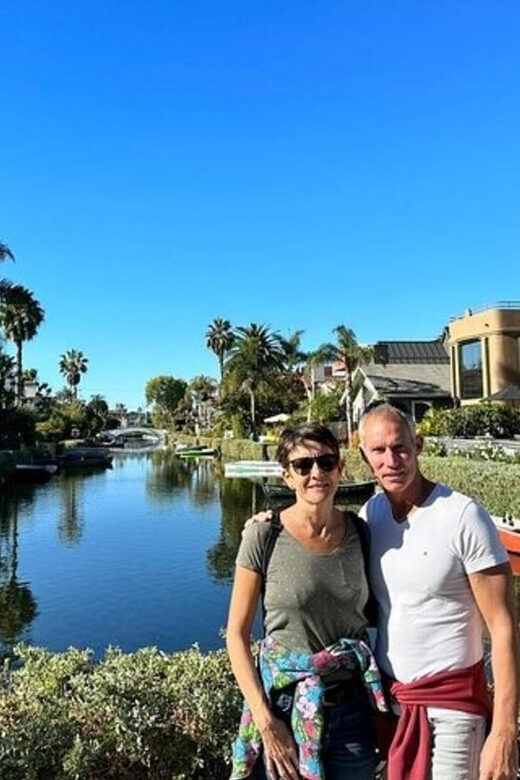 Los Angeles : Must-See Attractions Car Tour with a Guide - Frequently Asked Questions