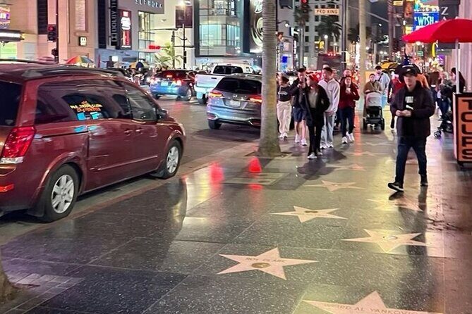 Los Angeles Must-See Attractions private Car Tour With A Guide - The Value in a Little Luxury