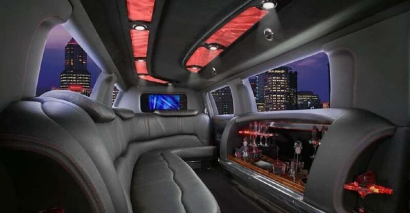 Los Angeles: Private Sightseeing Tour in a Limousine - 4hrs - The Practical Side: What to Expect