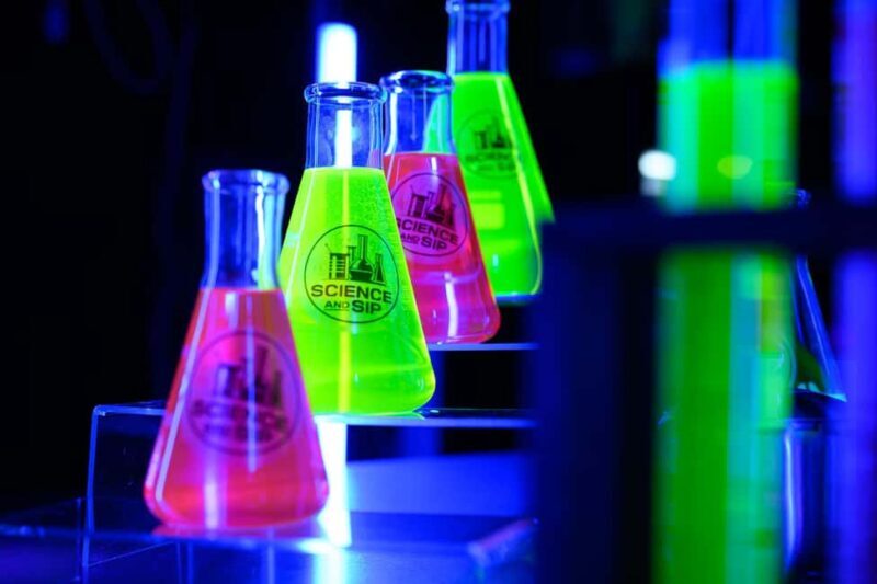 Los Angeles: Science and Sip The Drunken Laboratory - Exploring Los Angeles’ Unique Night Out: Science and Sip at The Drunken Laboratory