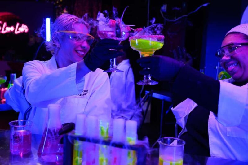 Los Angeles: Science and Sip The Drunken Laboratory - Itinerary Breakdown