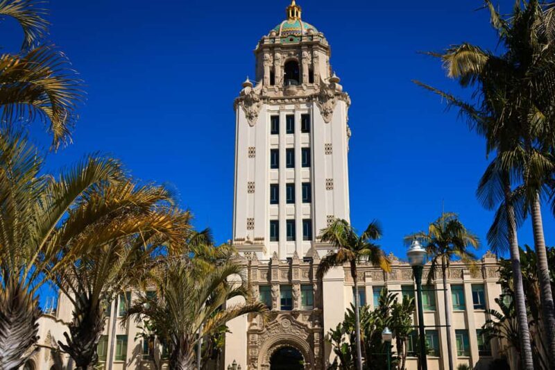 Los Angeles: Stardust & Hollywood Secrets Time-Travel Tour - FAQ