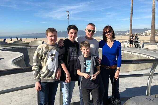 Los Angeles Street Art Private Walking Tour With A Guide - Key Points