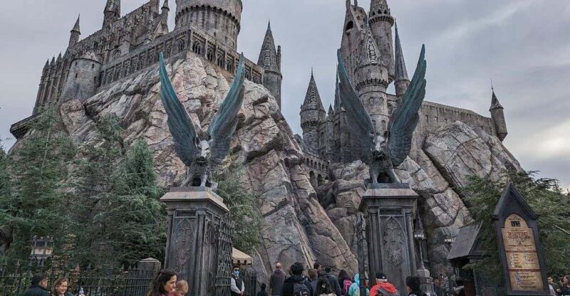 Los Angeles: Universal Studios & Hollywood Bus Tour - Who Should Consider This Tour?