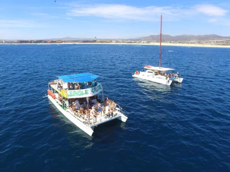 Los Cabos Catamaran: Iconic Sunset Cruise with Drinks & DJ - FAQ