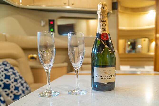 Los Cabos Luxury 50 Yacht Charter Private Tour - Key Points