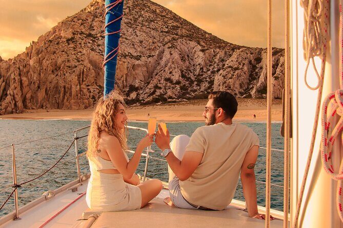 Los Cabos Luxury Sunset Sail with Light Appetizers and Open Bar - An Overview of the Experience